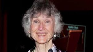 10 Interesting Mary Downing Hahn Facts | My Interesting Facts