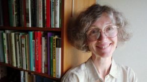 10 Interesting Mary Downing Hahn Facts | My Interesting Facts